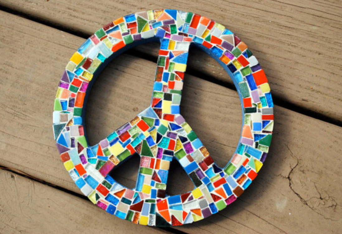 Mosaic Peace Sign on Luulla